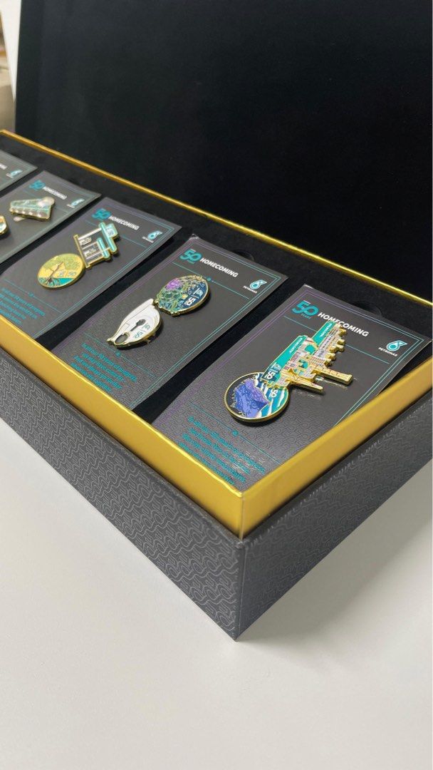 LIMITED EDITION PETRONAS 50th ANNIVERSARY PIN WITH BOX, Hobbies & Toys ...