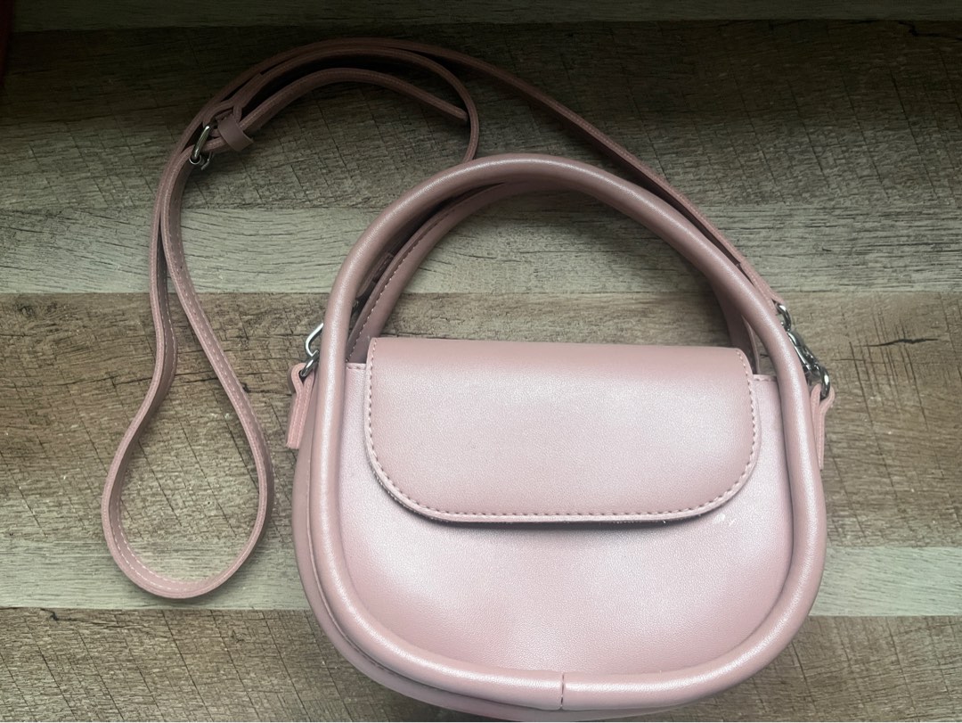 MINISO 2 way bag (crossbody bag/ shoulder bag/handbag), Women's Fashion ...