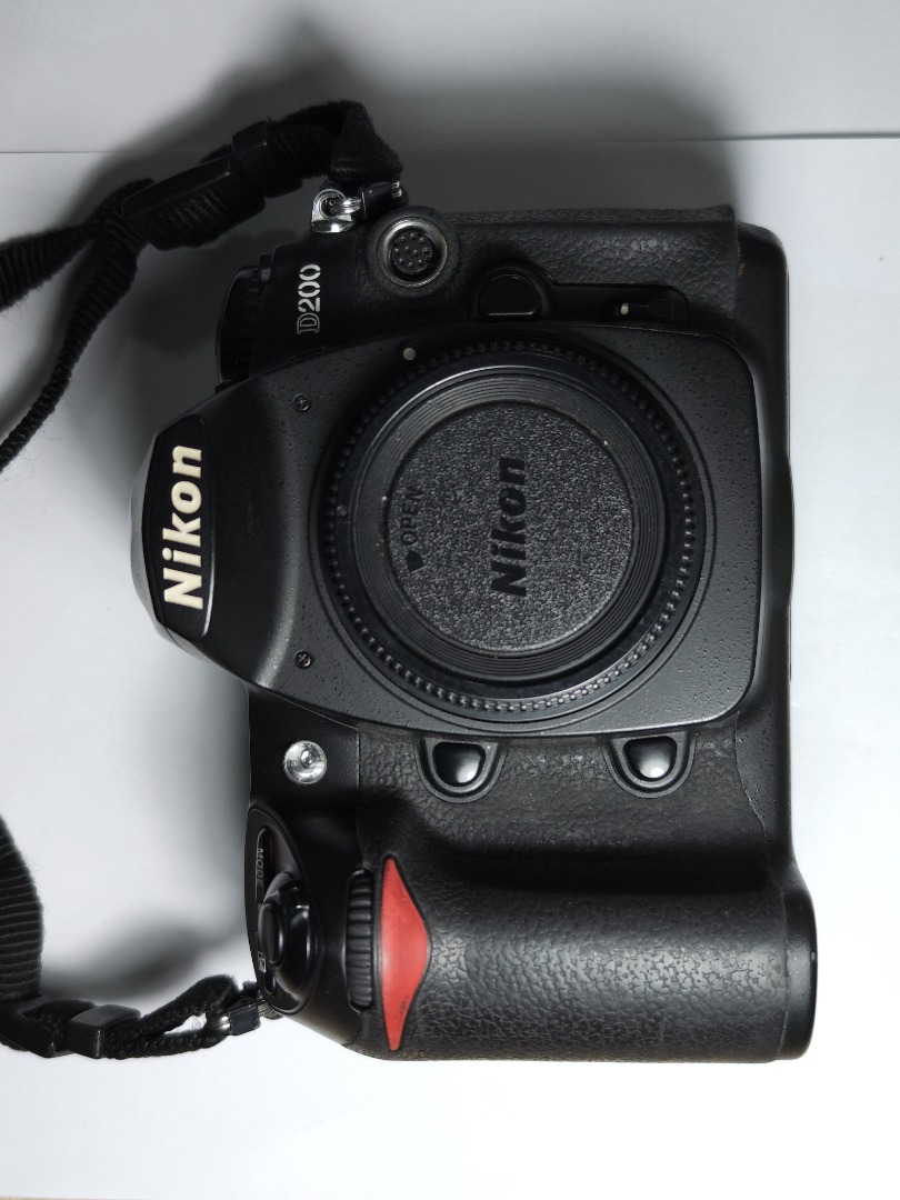 Nikon D200 Body Well Used., Photography, Cameras on Carousell