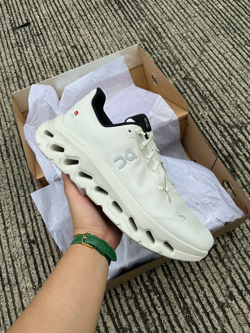 On cloudtilt pearl ice, Men's Fashion, Footwear, Sneakers on Carousell