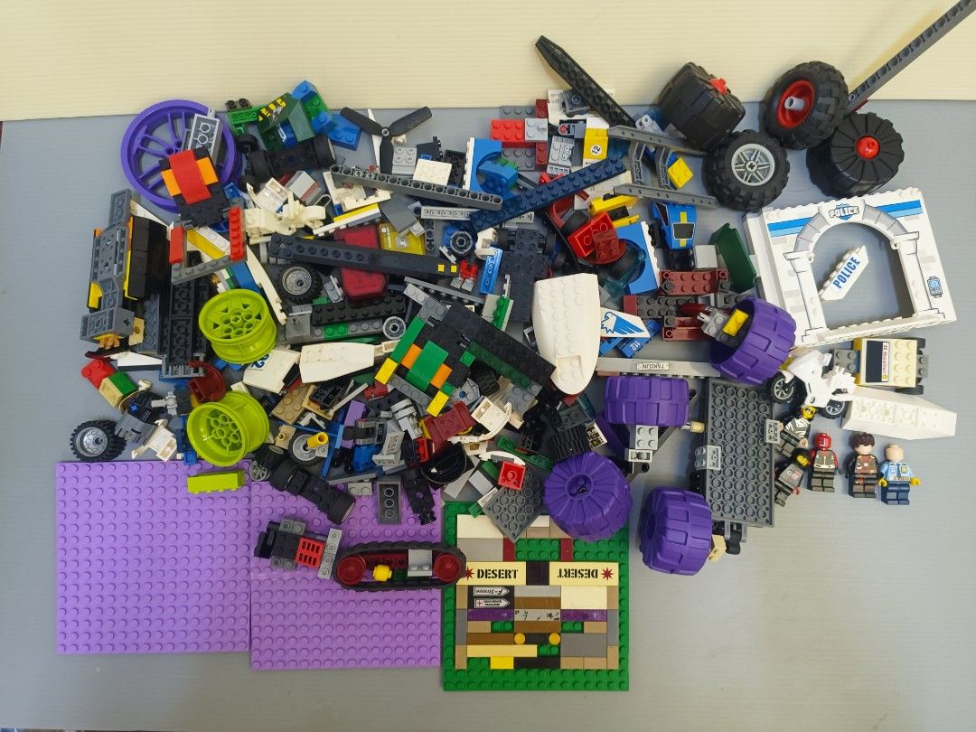 Original lego loose 1kg, Hobbies & Toys, Toys & Games on Carousell