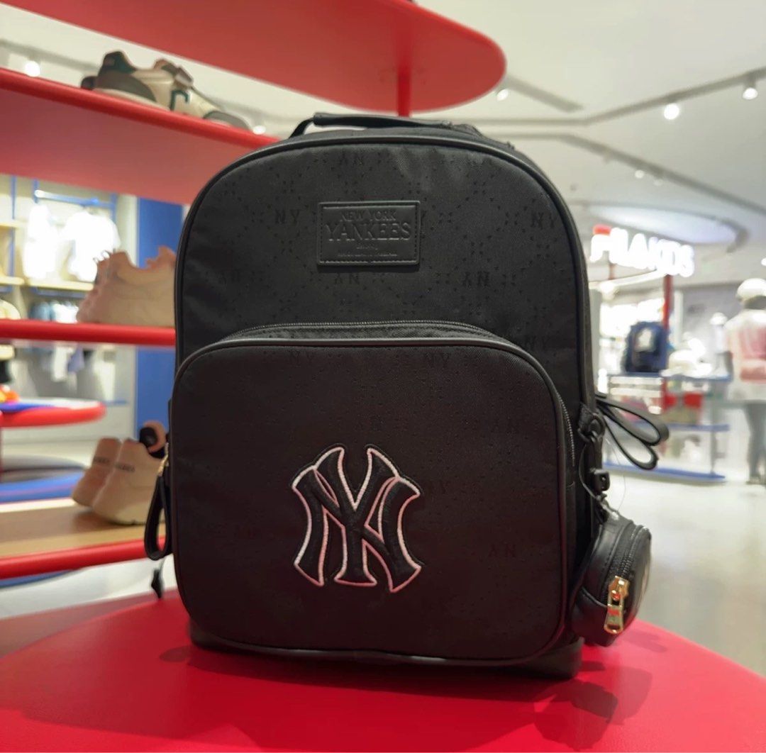 Original MLB Backpack Bag Galas, Men's Fashion, Bags, Backpacks on ...