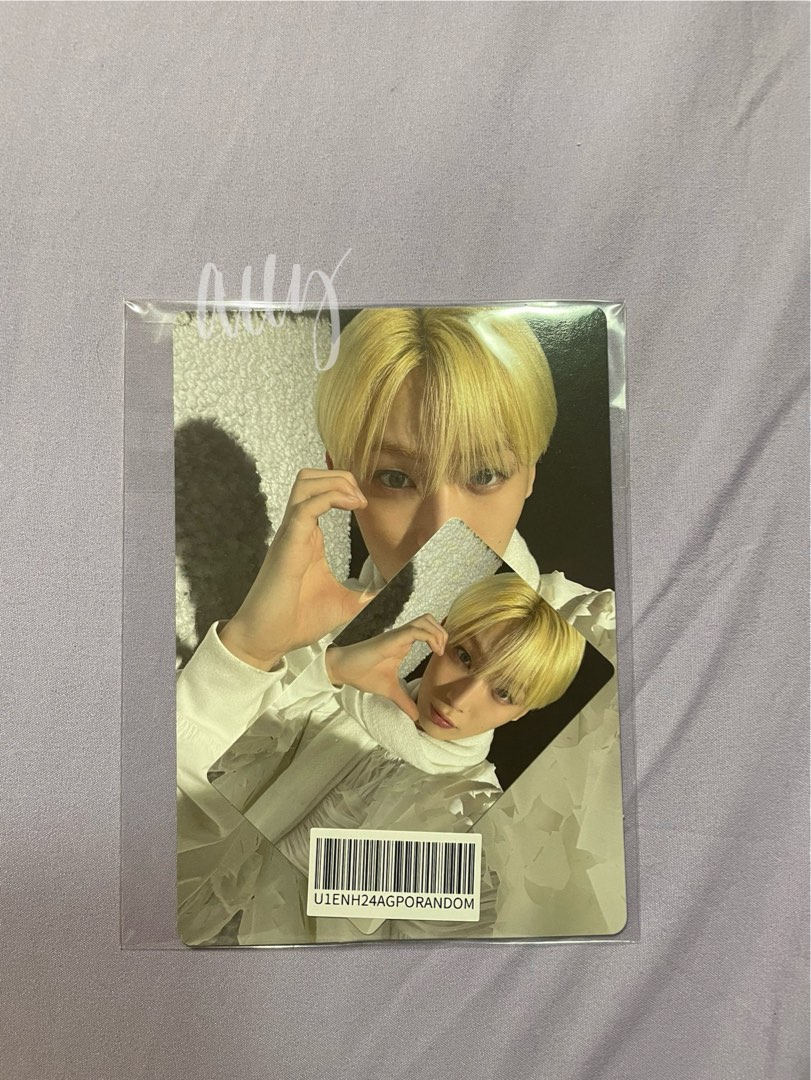Sunoo romance:untold daydream weverse global pob with postcard, Hobbies ...