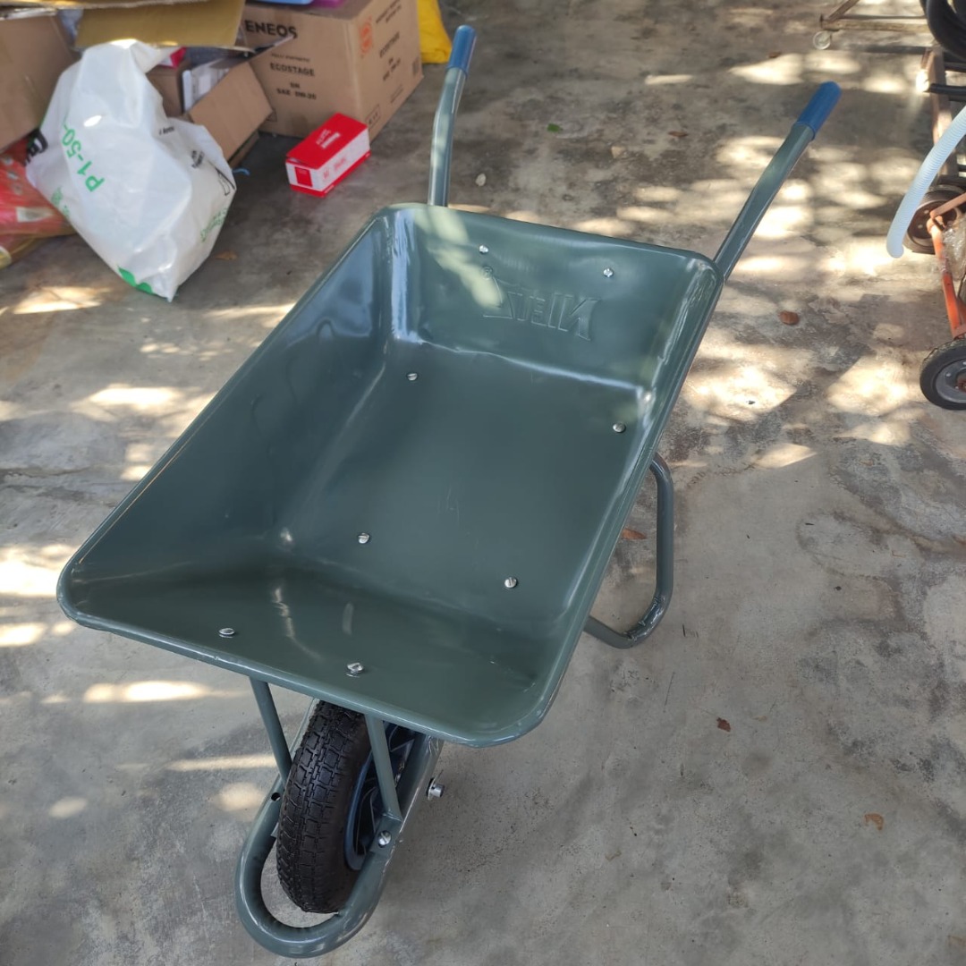 WHEEL BARROW DEEP KERETA SORONG DALAM ANGKUT TANAH SAWIT PASIR ...