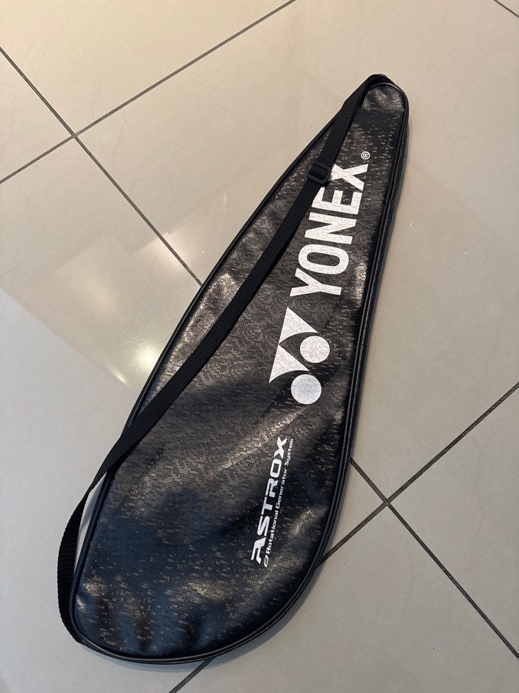 Yonex Astrox Racket Bag, Sports Equipment, Other Sports Equipment and ...