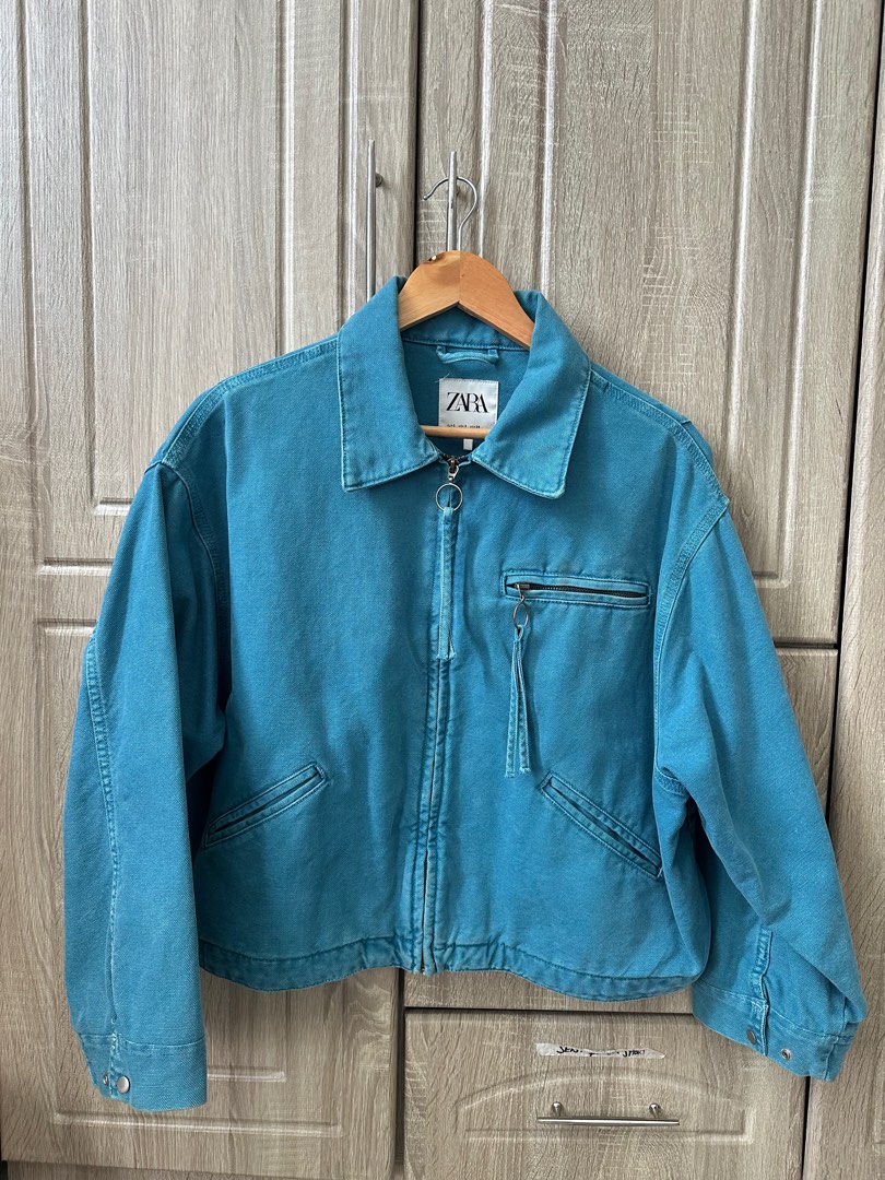 Zara mens Cropped Blue denim jacket, Men's Fashion, Coats, Jackets and ...