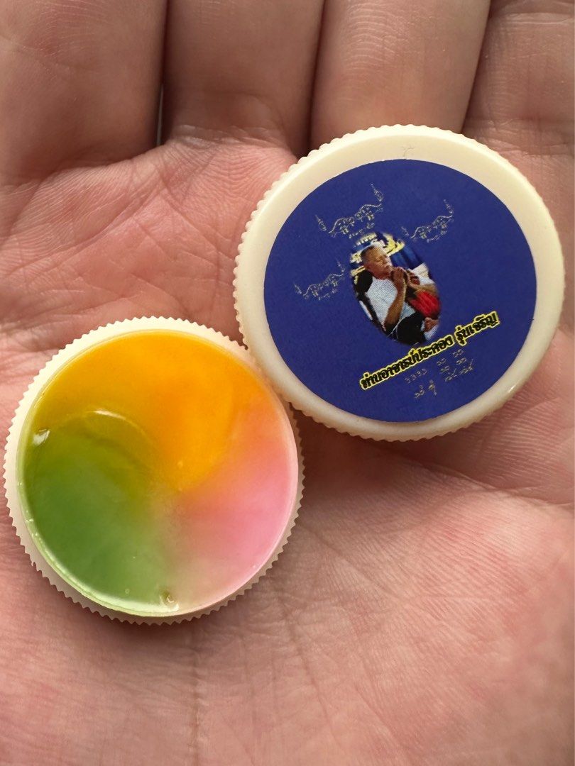 Ac Pakong Sipeng Mon Sam Si, Hobbies & Toys, Religious Items on Carousell