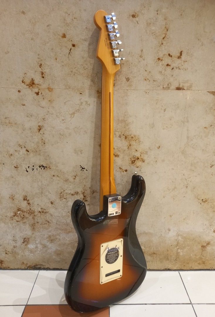 2008 Fender Stratocaster Electric Guitar MZ8270401...Made in Mexico ...