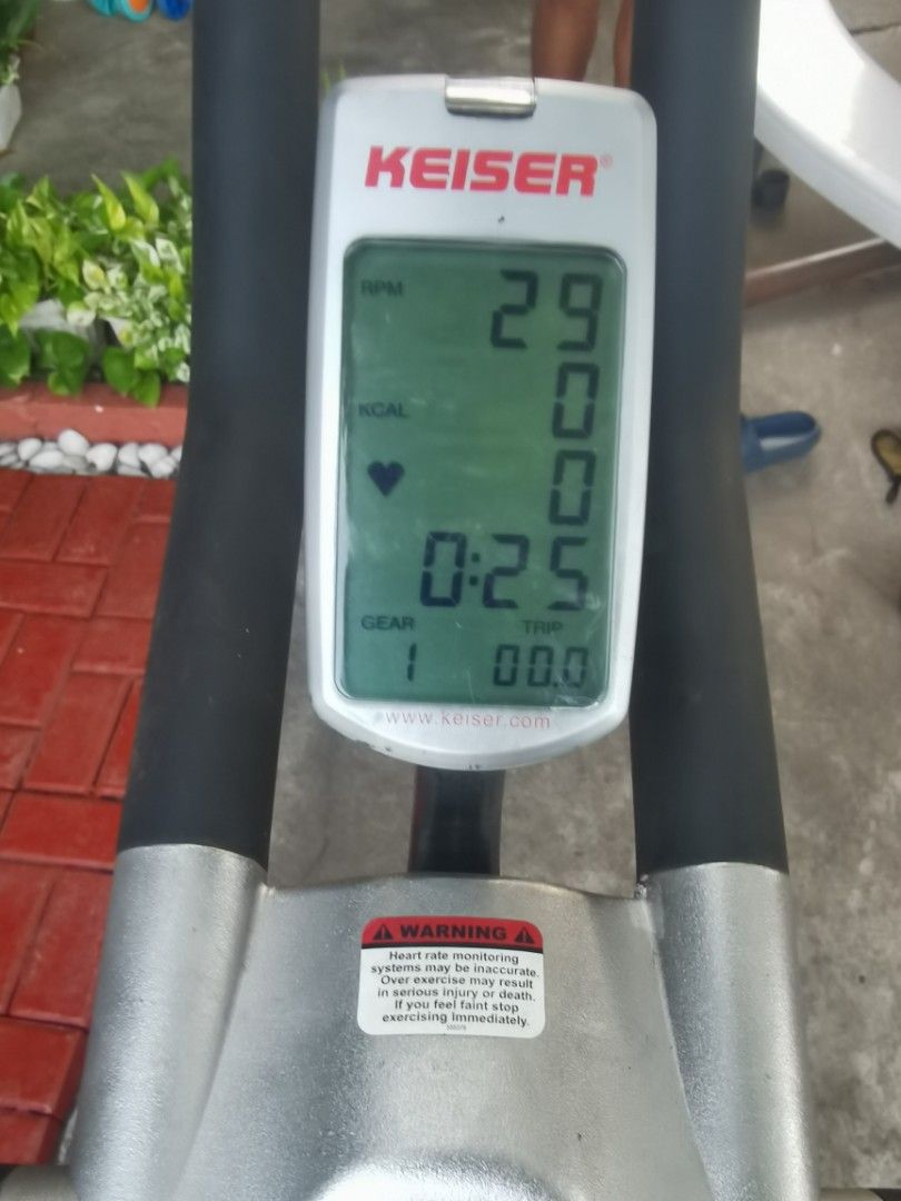 Keiser M3 Stationary Bike Magnetic Resistance with Monitor Spinning ...