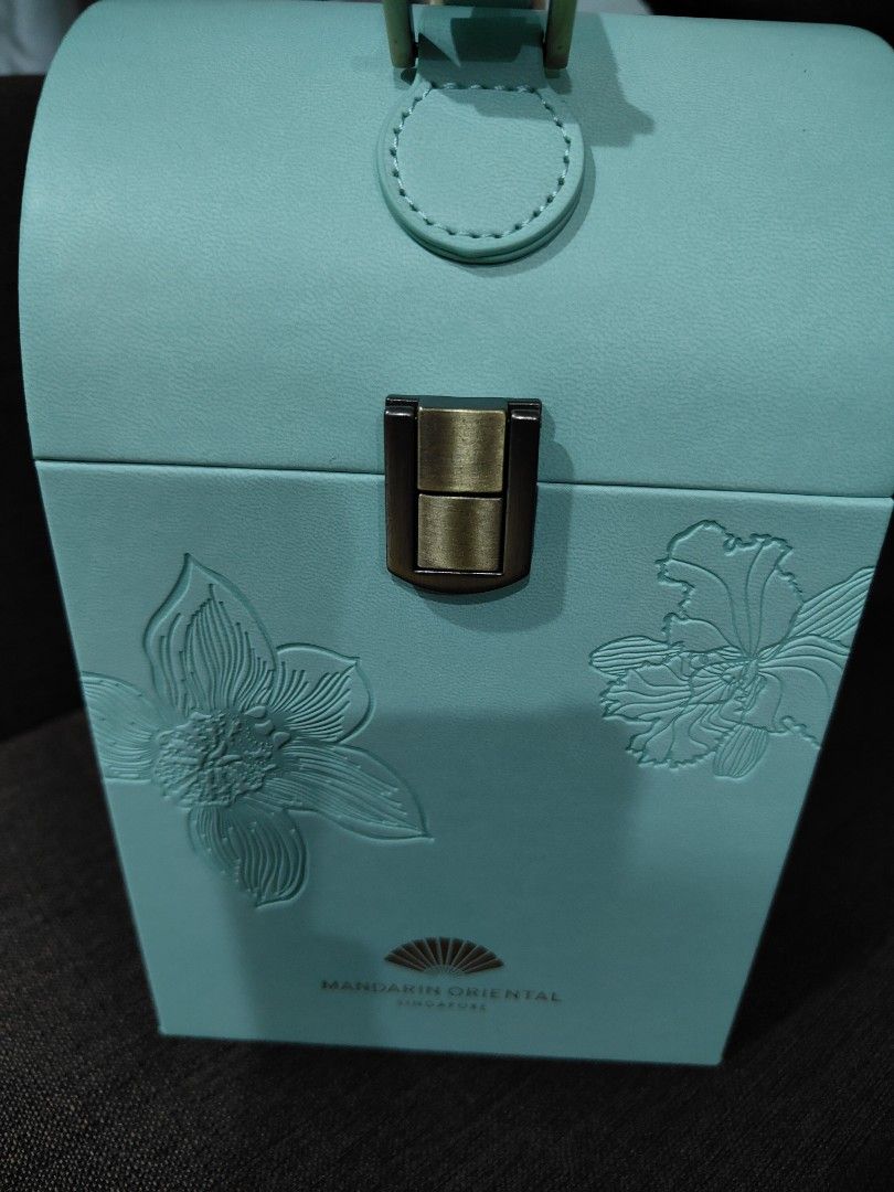 Mandarin Oriental Mooncake Box with Drawers, Furniture & Home Living ...