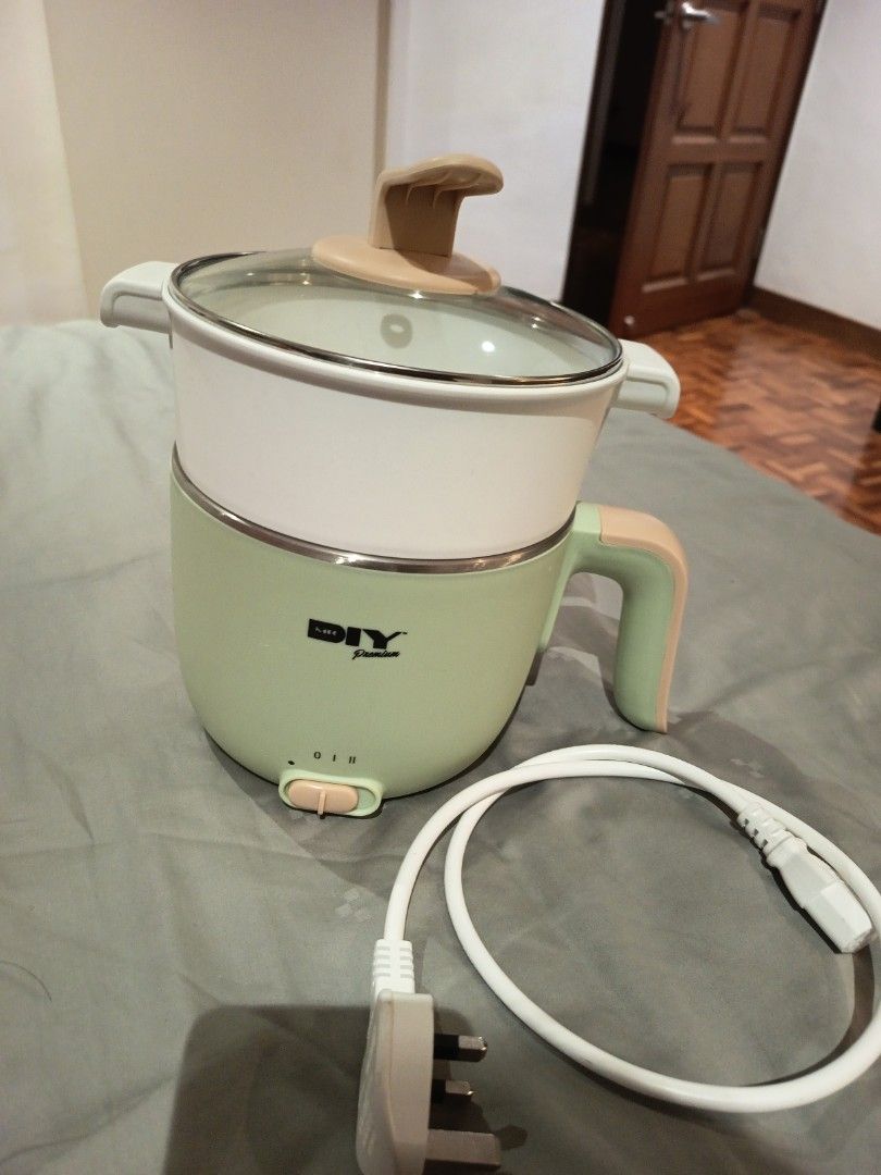 Mini cooker steamer MR DIY, TV & Home Appliances, Kitchen Appliances ...