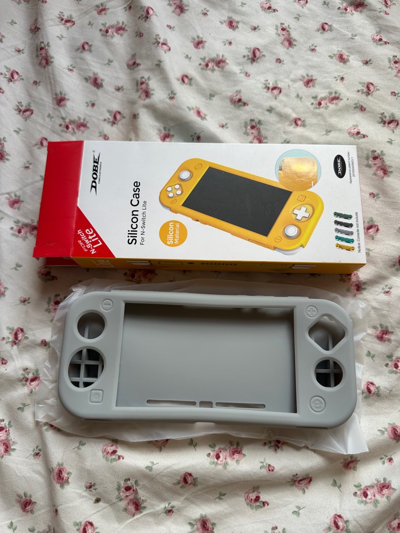 Nintendo Switch Lite Gray Silicon Case, Video Gaming, Gaming ...