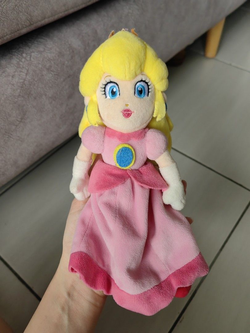 Super Mario Princess Peach Plush Toy, Hobbies & Toys, Toys & Games on ...