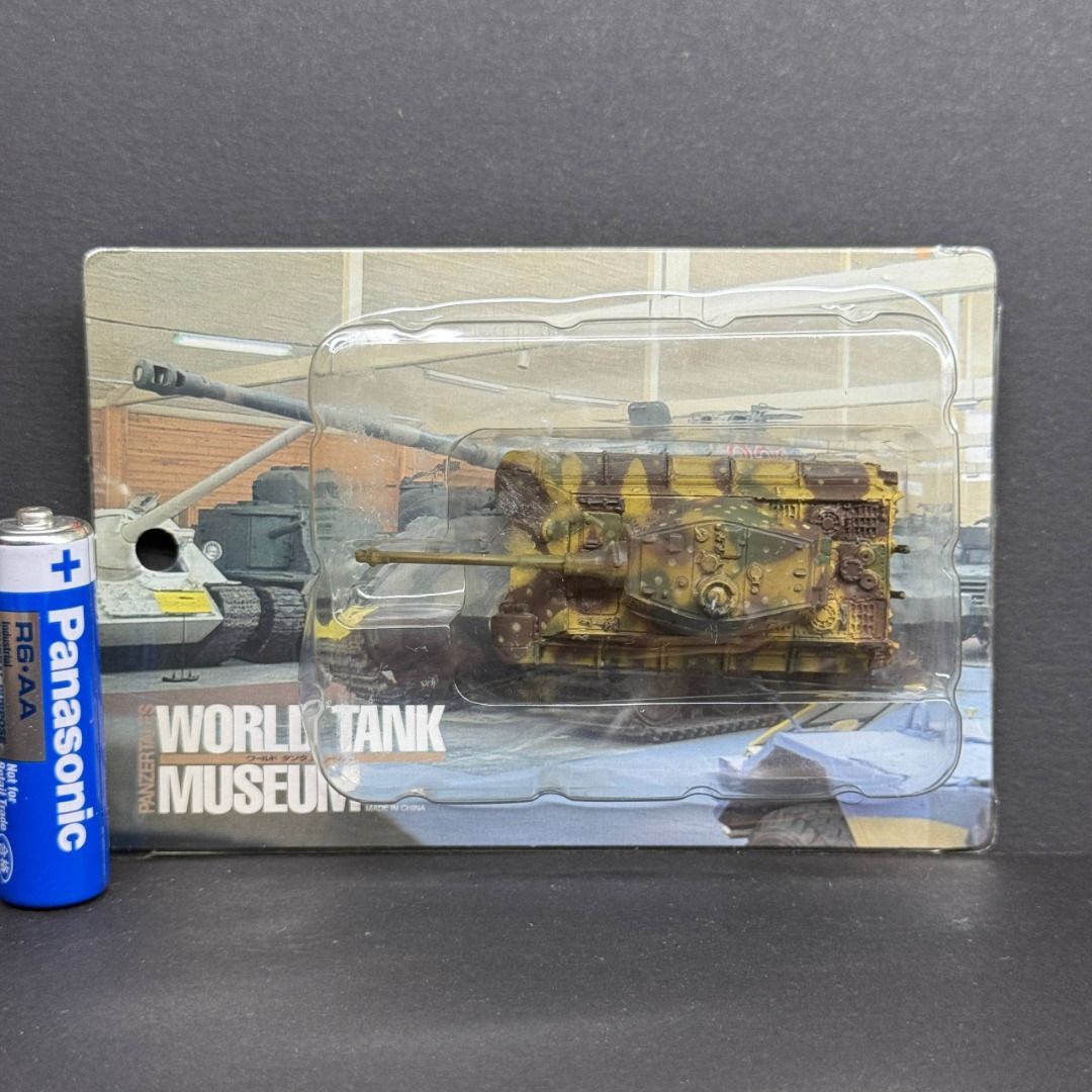 Takara Panzertales World Tank Museum Series 01 Scale 1/144 German Tiger ...