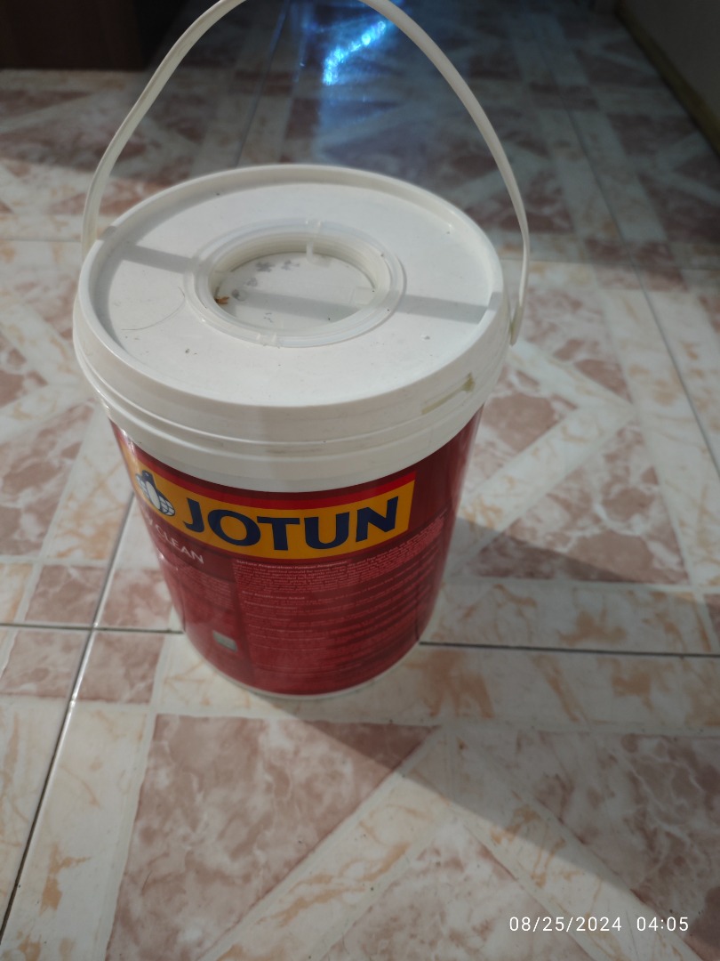 Jotun Essence Easy Clean Matt Paint - 5L, Furniture & Home Living, Home ...