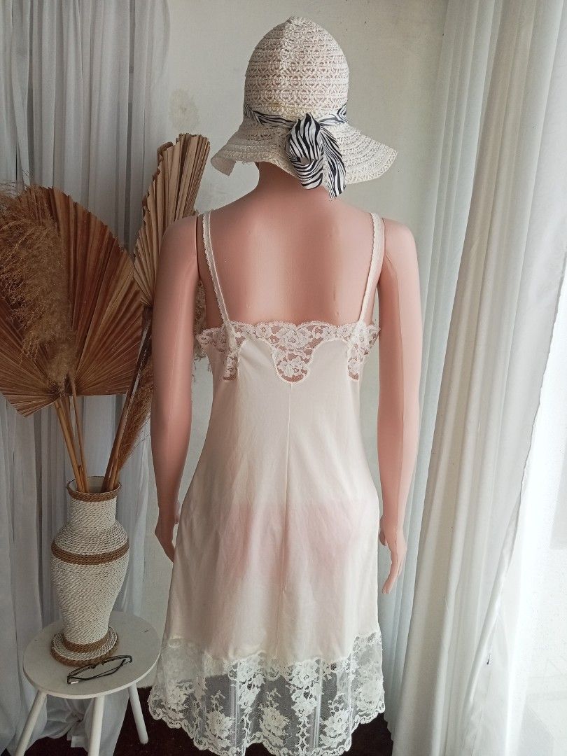 👙 LINGERIE WHITE RENDA LOVE 👙, Fesyen Wanita, Pakaian Wanita, Gaun ...