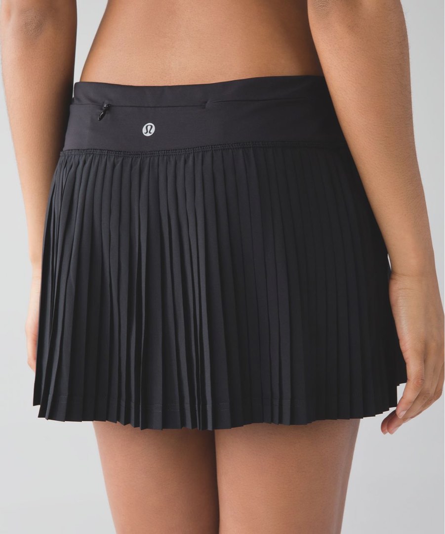 🔥 LULULEMON “BLACK” PLEAT TO STREET SKIRT II 🔥, Women's Fashion ...