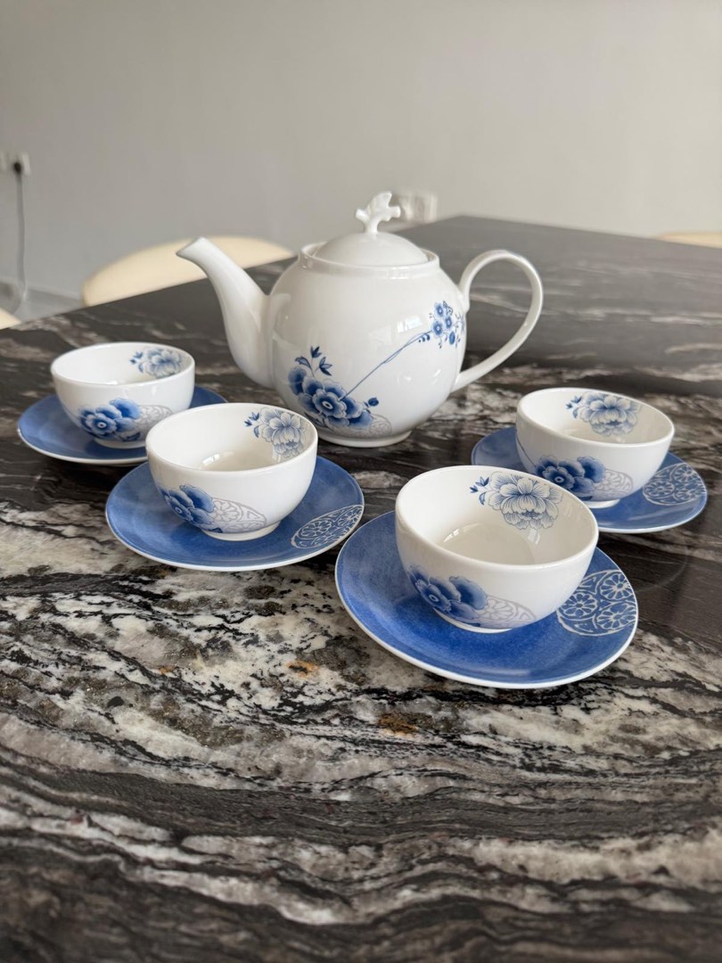 Hankook Porcelain Tea Set with Floral Design, Furniture & Home Living ...