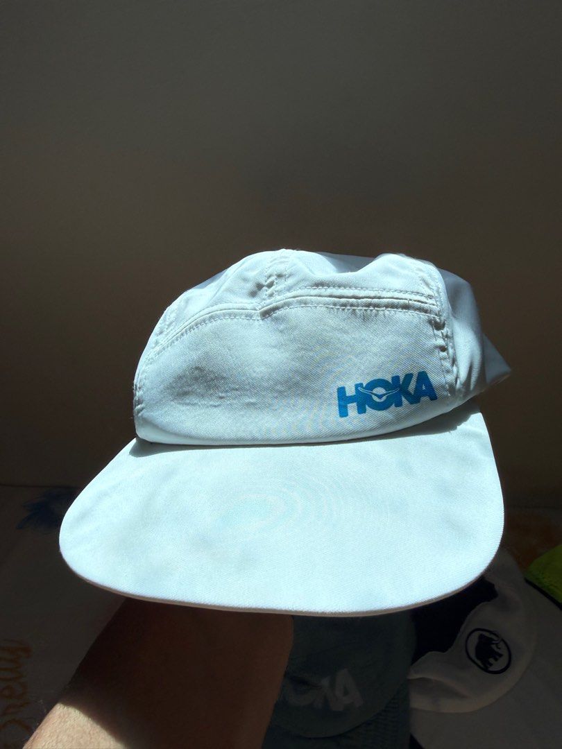 Hoka Running Cap, 男裝, 手錶及配件, 棒球帽、帽 - Carousell