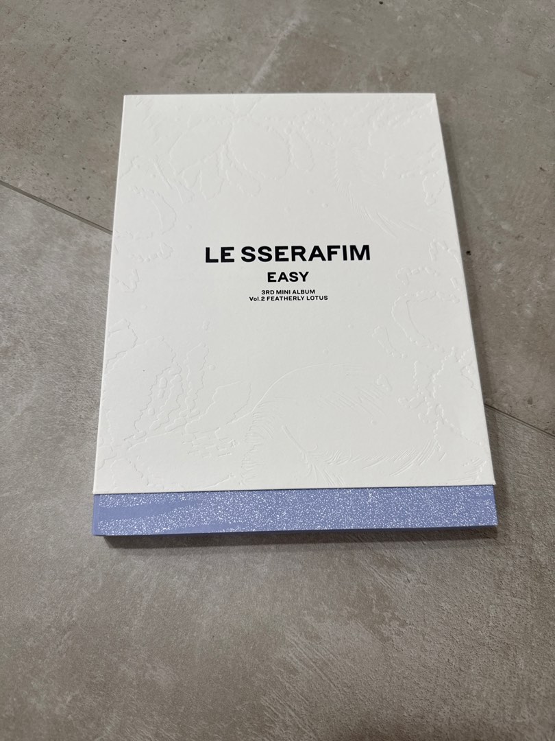LE SSERAFIM EASY Album, Hobbies & Toys, Memorabilia & Collectibles, K ...