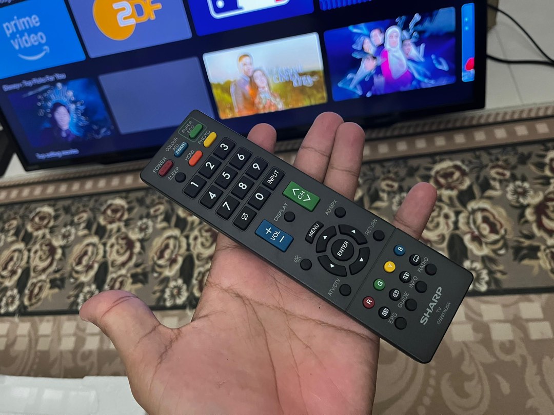 Sharp Aquos 32" LED TV 2T-C32BD1X, TV & Home Appliances, TV & Entertainment, TV on Carousell