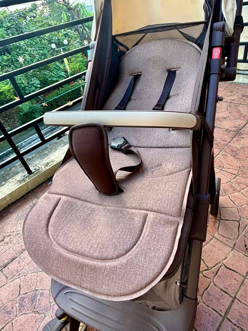 Apruva Axel Deluxe Reversible Compact Stroller, Babies & Kids, Going ...