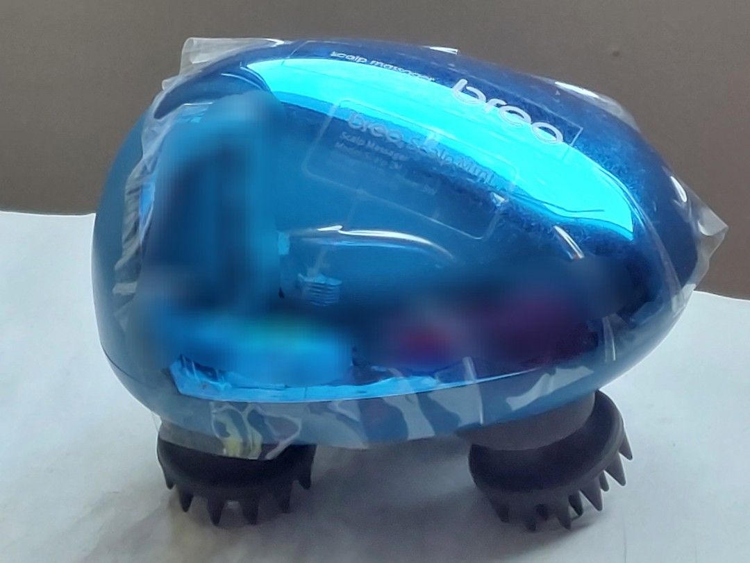 Breo Scalp mini massager, Beauty & Personal Care, Hair Products on ...
