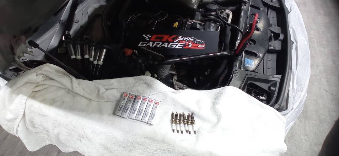 Engine oil | Car Servicing | OW-20 | 5W-30 | 5W-40 | Servicing Package ...