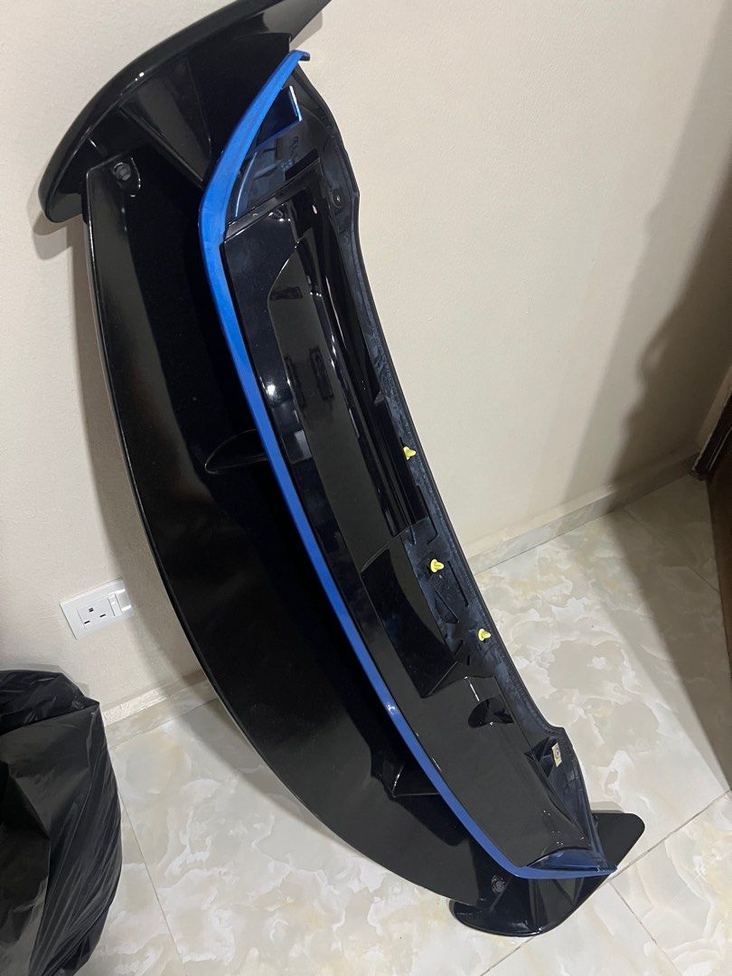 MG3 spoiler (AMG), Auto Accessories on Carousell