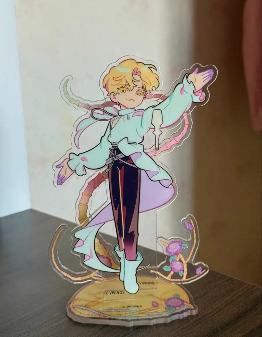 [OFFICIAL] Luka Acrylic Standee Alien Stage, Hobbies & Toys ...