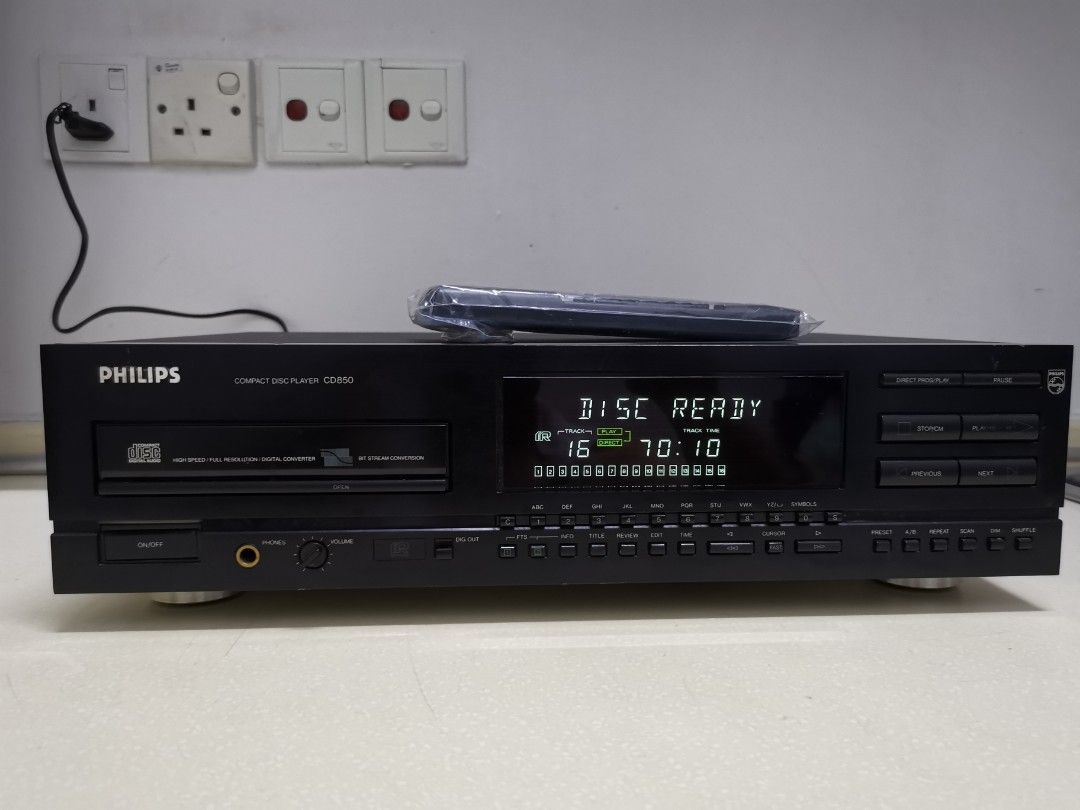 Philips CD850 Stereo CD player with remote Made In Belgium, Audio ...