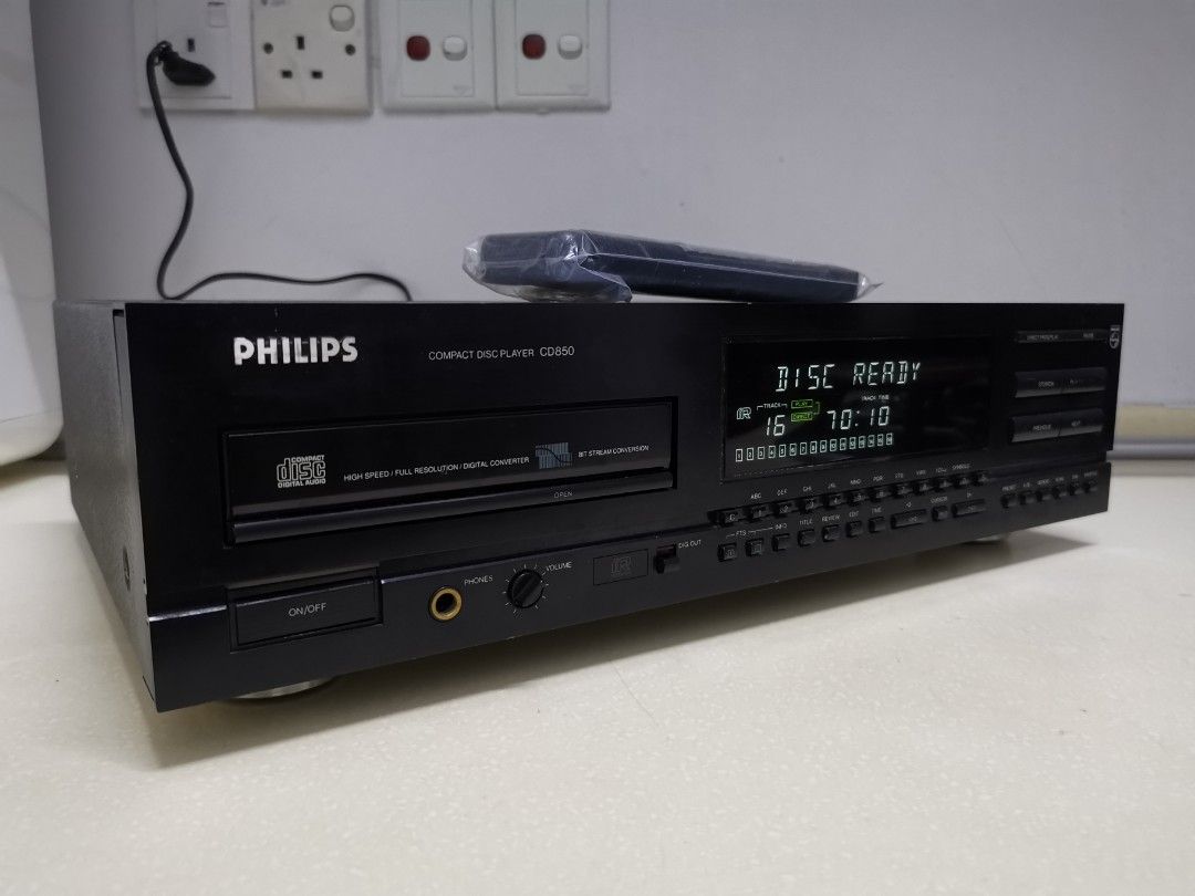 Philips CD850 Stereo CD player with remote Made In Belgium, Audio, Soundbars, Speakers ...