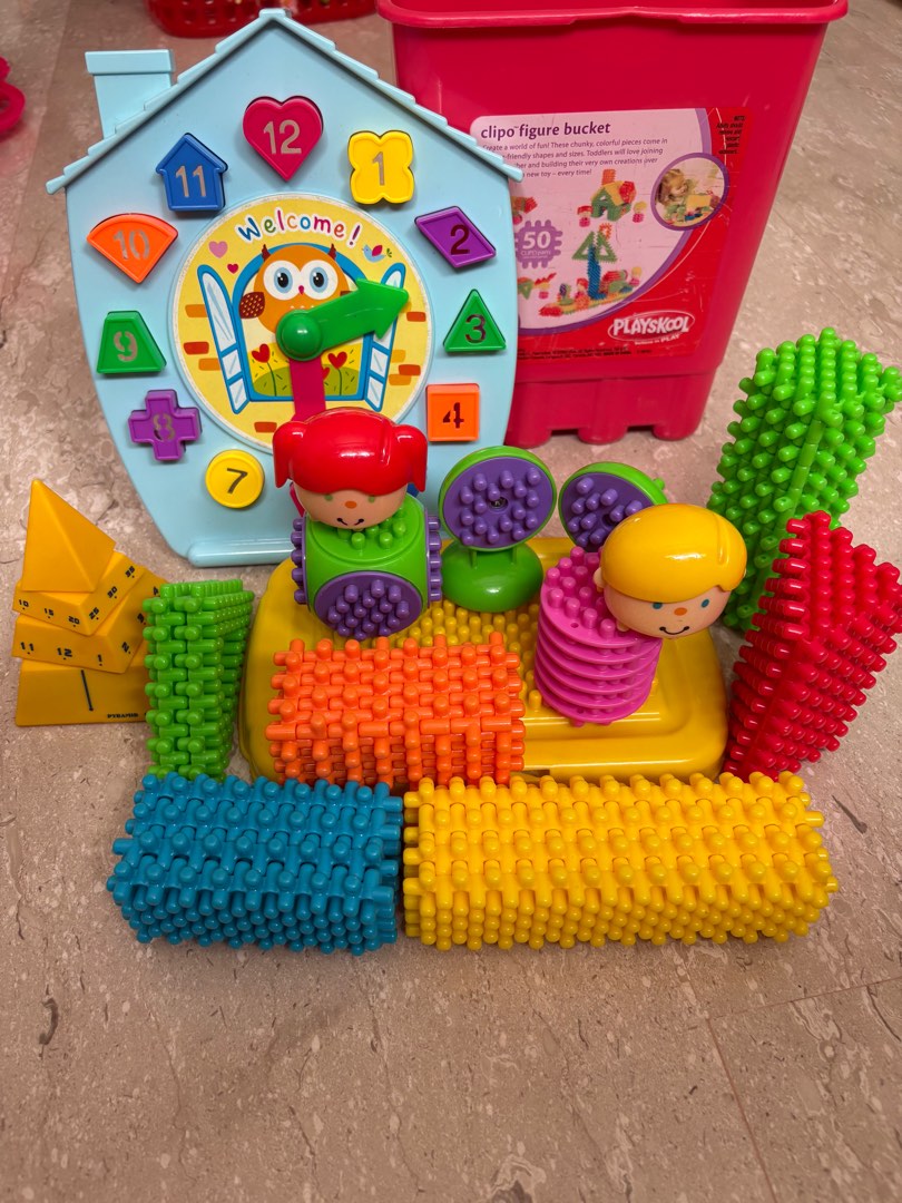 Playskool Toy Set - Clock, Blocks, and Figures, Hobbies & Toys, Toys ...
