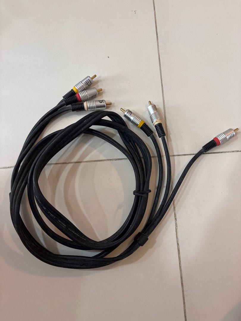 RCA AV Cables, Audio, Other Audio Equipment on Carousell