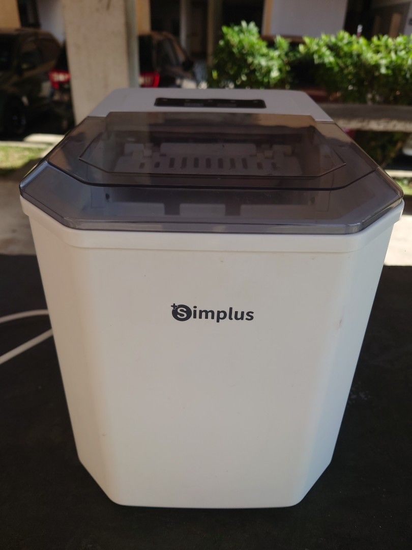 Simplus Ice Maker, TV & Home Appliances, Other Home Appliances on Carousell