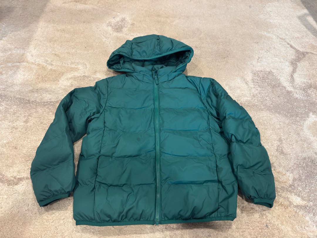 Uniqlo Kids PUFFTECH Parka Size 130, Babies & Kids, Babies & Kids ...