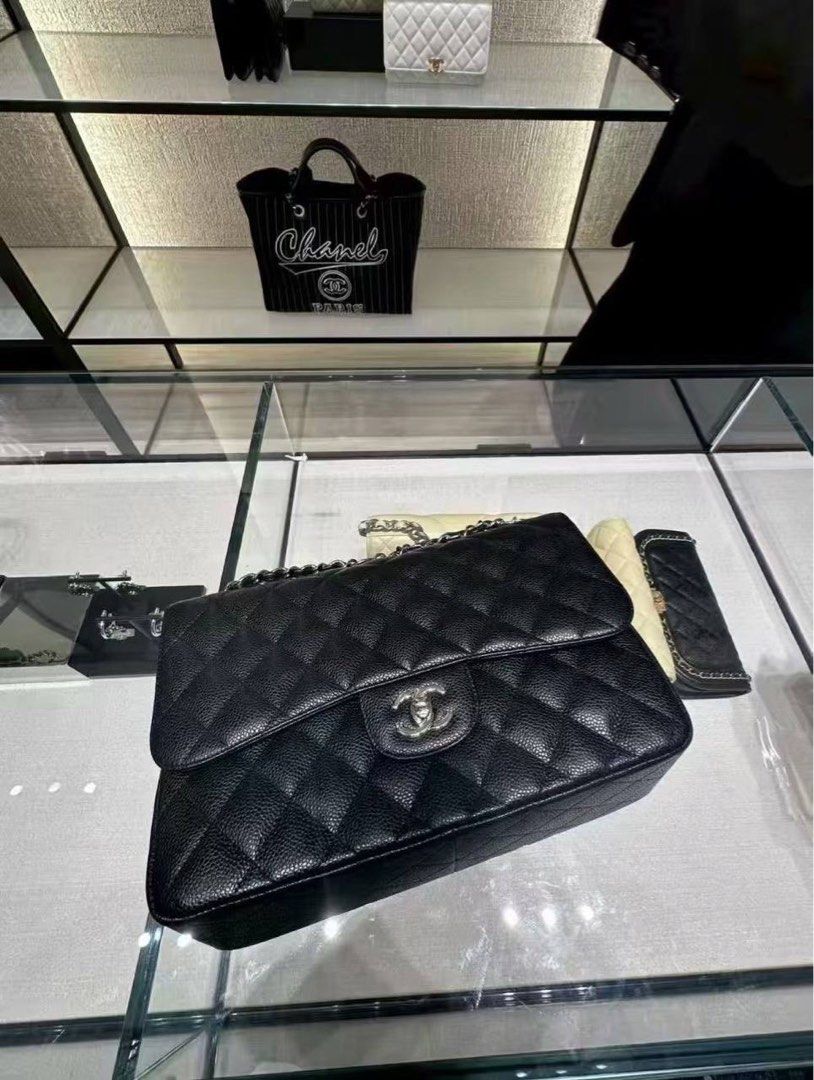 Chanel classic flap maxi caviar SHW (33CM), Luxury, Bags & Wallets on ...