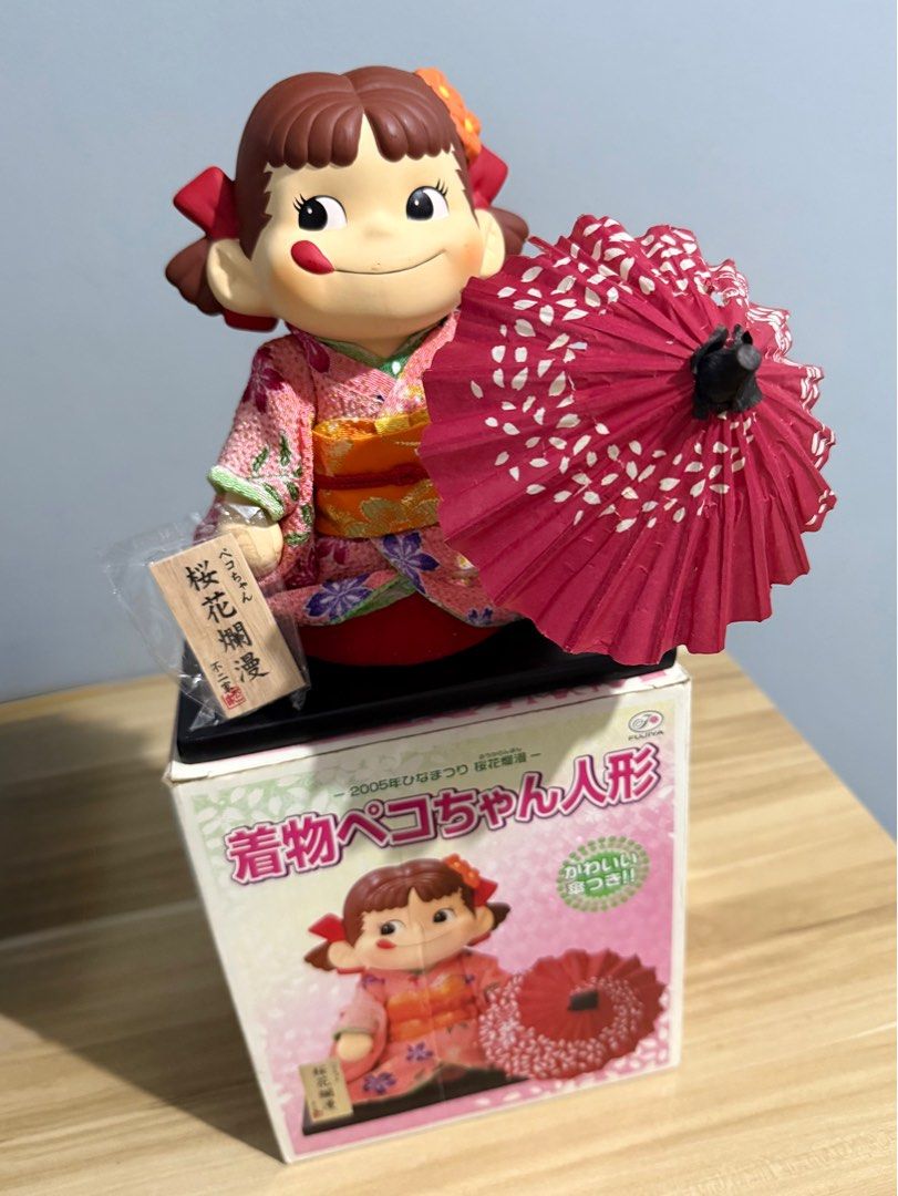 Fujiya Peko-Chan Doll in Kimono Sakura Hinamatsuri year 2005 With Umbrella Japan (Ceramic ...