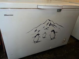 Hisense Chest Freezer FC428D4BWYS, TV & Home Appliances, Kitchen ...