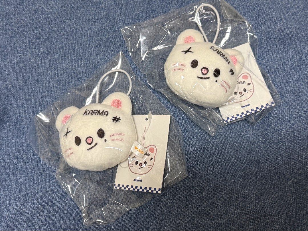 Stray Kids SKZOO name tag - Jiniret, 興趣及遊戲, 收藏品及紀念品, 韓流 - Carousell
