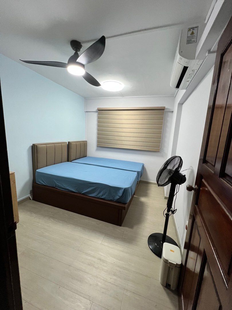 Jurong West shared common bedroom, near NTU, Vietnamese co-tenants, can ...