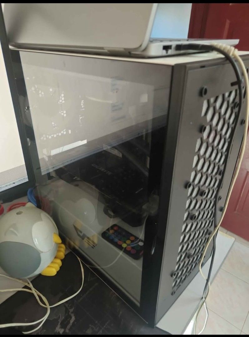 Entry lvl gaming pc AMD, Computers & Tech, Desktops on Carousell