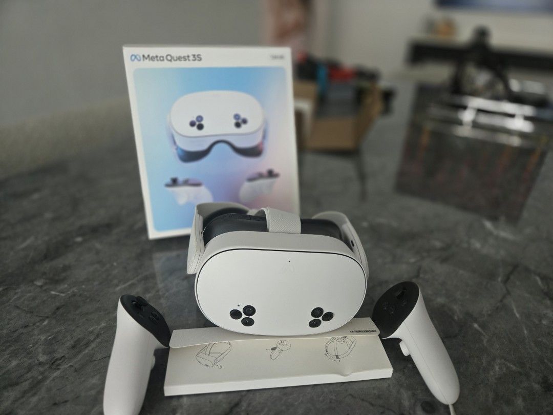 Meta Quest 3 S VR Headset, Video Gaming, Gaming Accessories, Virtual ...