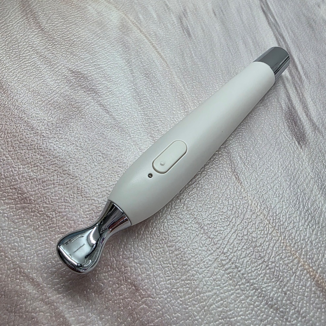 {MINISO} Eye Vibration Rod, Beauty & Personal Care, Face, Face Care ...