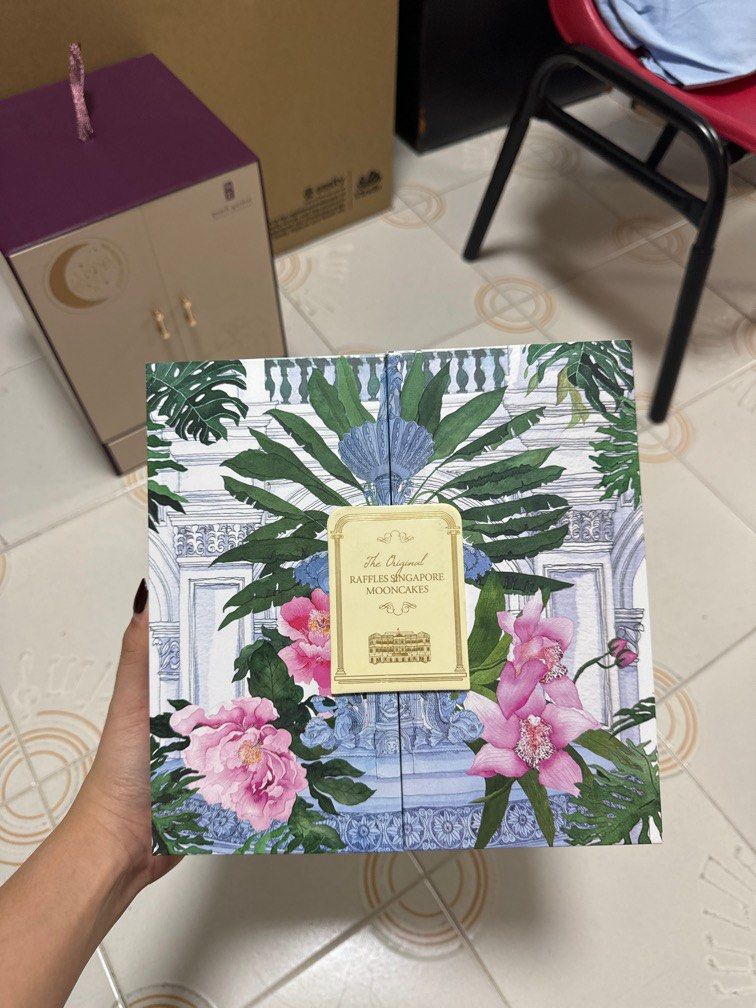 raffles hotel mooncake box, Furniture & Home Living, Home Improvement ...