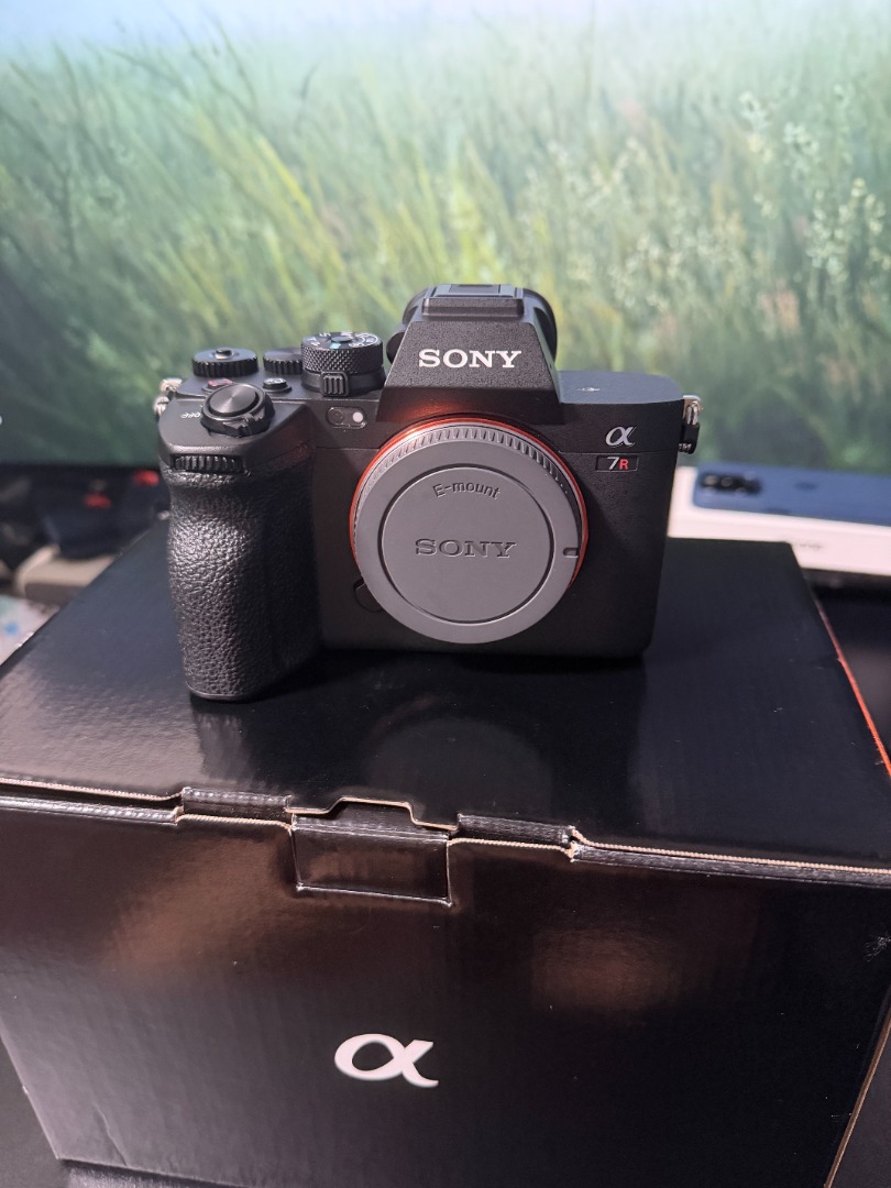 Sony Alpha a7R V Mirrorless Camera sony a7rv a7r5, Photography, Cameras ...