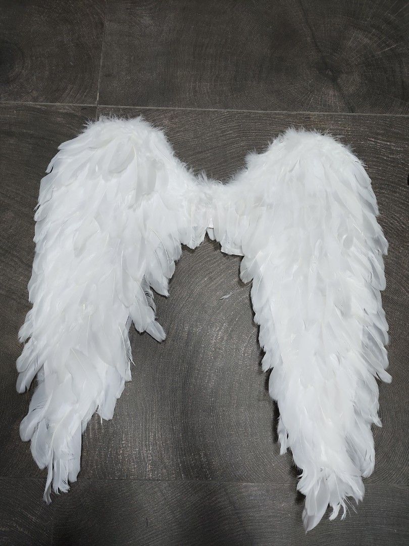 White Feather Angel Wings, Hobbies & Toys, Toys & Games on Carousell