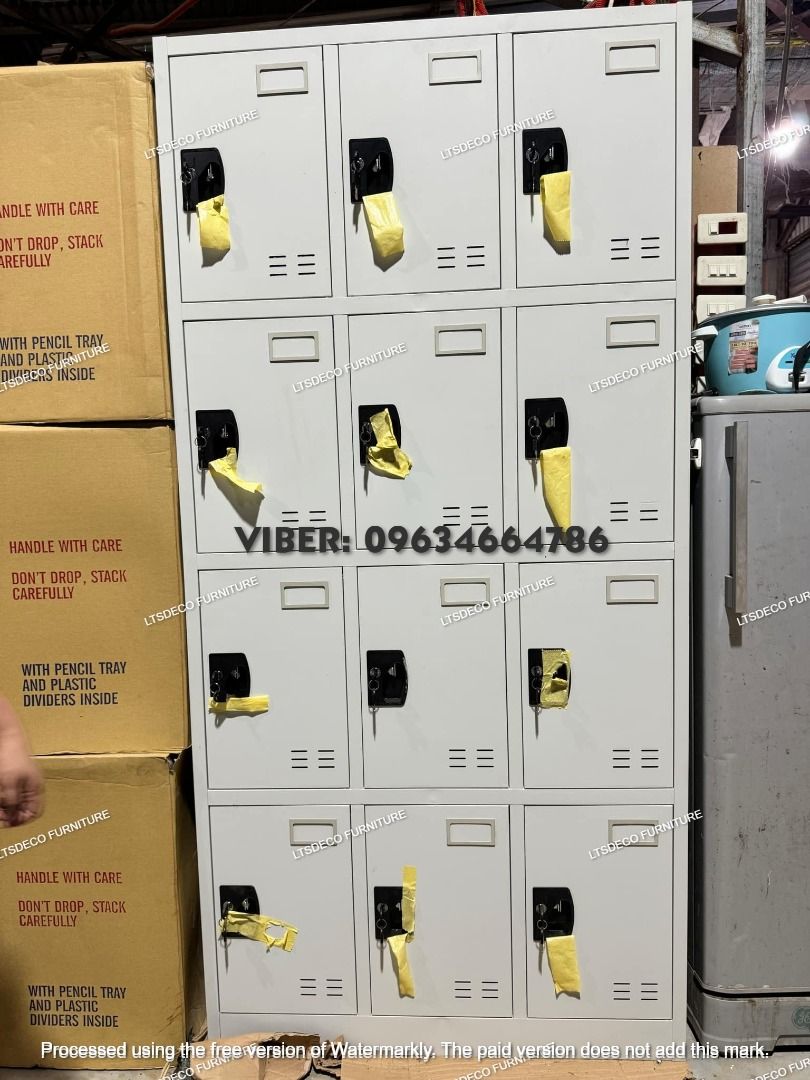 12 DOOR STEEL LOCKER OFFICE PARTITION FURNITURES, Furniture & Home ...