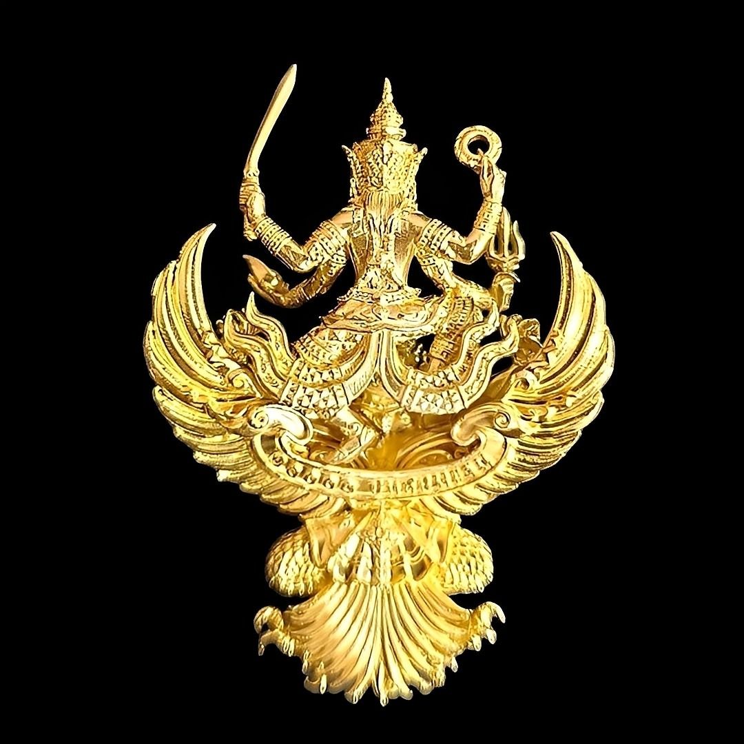 Phra Narai Song Krut Roop Lor/Phayakrut/Narai on Garuda, Gold Color ...