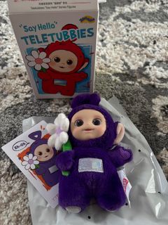 Pop Mart x Teletubbies Say Hello Keychain, Hobbies & Toys, Toys & Games ...